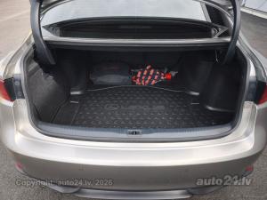 Grey Lexus IS 2013 in Tallinn, with an engine capacity of 2.50 L and mileage of 235 thousand km for 14000 €, photo 9 on AUTOMOTO.COM.LV