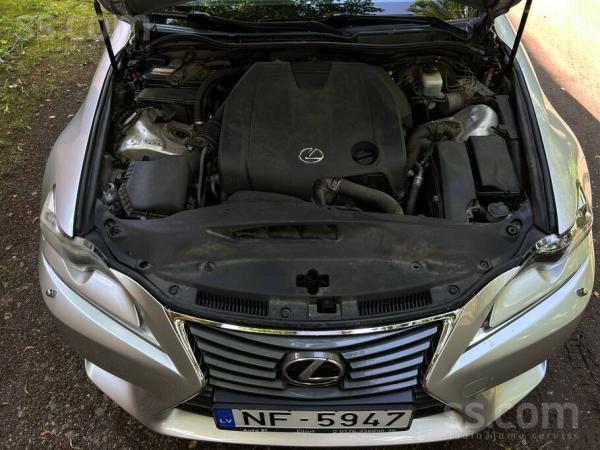 Pelēks Lexus IS 2013 Daugavpils, ar dzinēja tilpumu 2.50 L un nobraukumu 332 tūkst. km par 11700 €, foto 6 vietnē AUTOMOTO.COM.LV