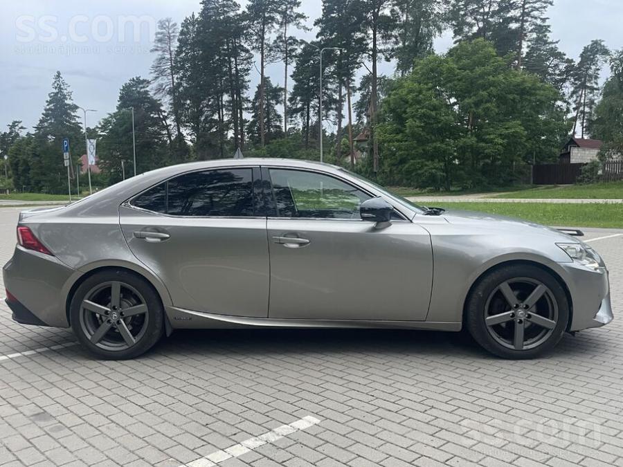Pelēks Lexus IS 2014 Rīga, ar dzinēja tilpumu 2.50 L un nobraukumu 204 tūkst. km par 12300 €, foto 5 vietnē AUTOMOTO.COM.LV