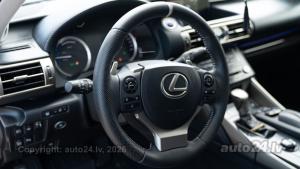 Grey Lexus IS 2014 in Tallinn, with an engine capacity of 2.50 L and mileage of 242 thousand km for 15900 €, photo 23 on AUTOMOTO.COM.LV