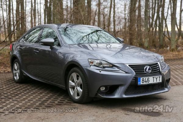 Grey Lexus IS 2015 in Tallinn, with an engine capacity of 2.50 L and mileage of 181 thousand km for 14900 €, photo 2 on AUTOMOTO.COM.LV