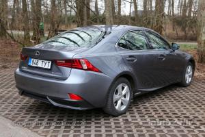 Grey Lexus IS 2015 in Tallinn, with an engine capacity of 2.50 L and mileage of 181 thousand km for 14900 €, photo 4 on AUTOMOTO.COM.LV