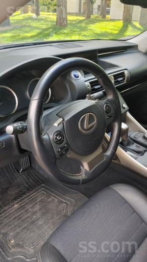 Pelēks Lexus IS 2015 Rīga, ar dzinēja tilpumu 2.50 L un nobraukumu 125 tūkst. km par 16500 €, foto 13 vietnē AUTOMOTO.COM.LV