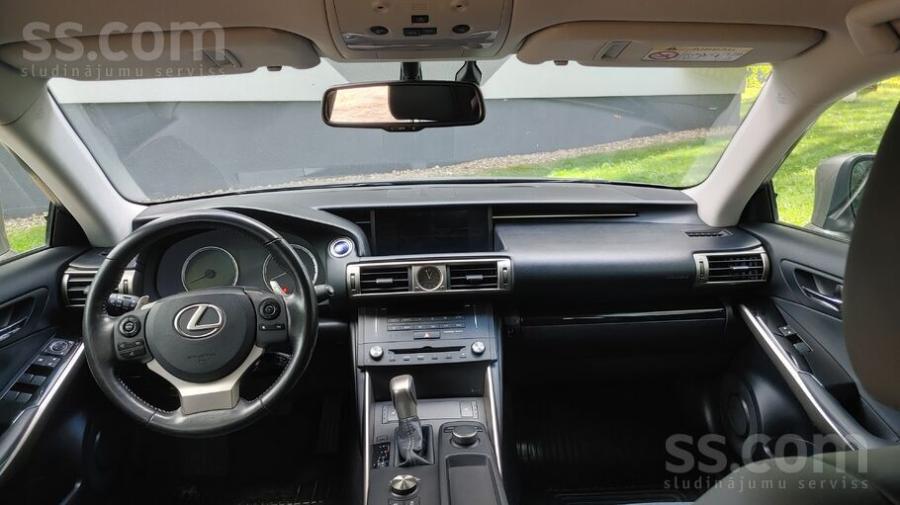 Pelēks Lexus IS 2015 Rīga, ar dzinēja tilpumu 2.50 L un nobraukumu 125 tūkst. km par 16500 €, foto 15 vietnē AUTOMOTO.COM.LV