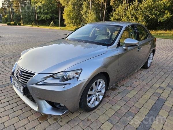 Lexus IS 2015 RÄ«ga vietnÄ PelÄks Lexus IS 2015 RÄ«ga, ar dzinÄja tilpumu 2.50 L un nobraukumu 135 tÅ«kst. km par 15300 ā¬, foto 3 vietnÄ AUTOMOTO.COM.LV