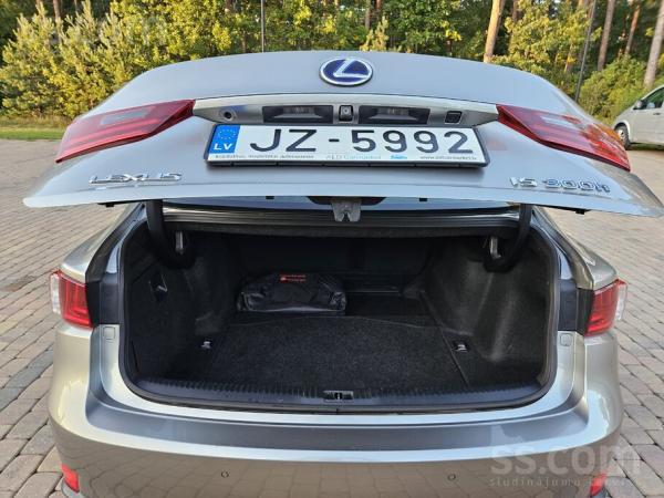 Lexus IS 2015 RÄ«ga vietnÄ PelÄks Lexus IS 2015 RÄ«ga, ar dzinÄja tilpumu 2.50 L un nobraukumu 135 tÅ«kst. km par 15300 ā¬, foto 9 vietnÄ AUTOMOTO.COM.LV