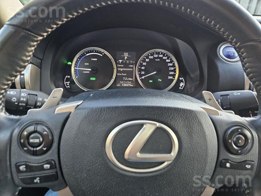 Pelēks Lexus IS 2015 Rīga, ar dzinēja tilpumu 2.50 L un nobraukumu 135 tūkst. km par 15300 €, foto 10 vietnē AUTOMOTO.COM.LV