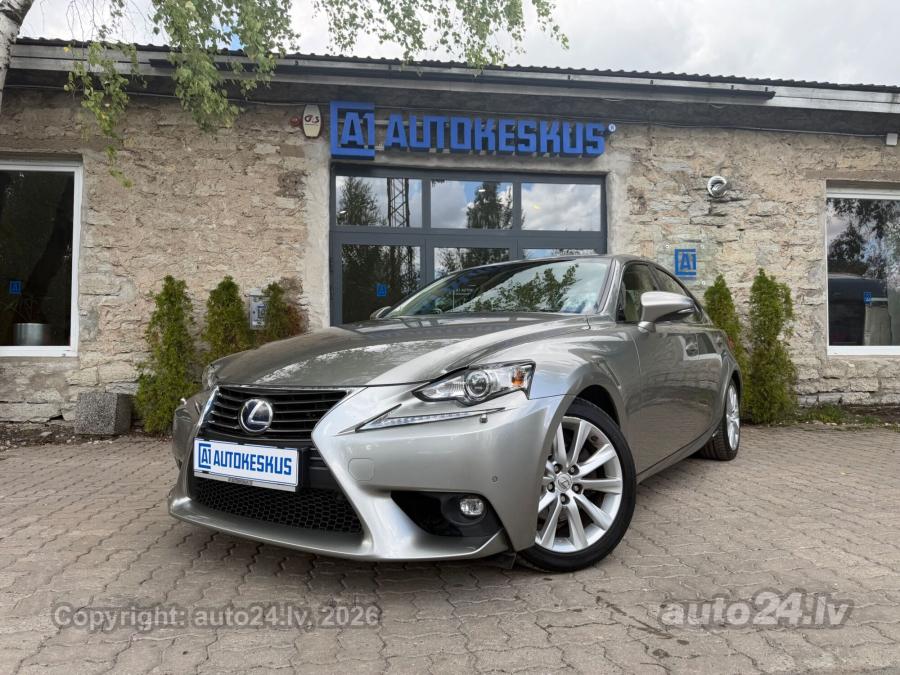 Pelēks Lexus IS 2016 Tallina, ar dzinēja tilpumu 2.50 L un nobraukumu 154 tūkst. km par 16990 €, foto 1 vietnē AUTOMOTO.COM.LV