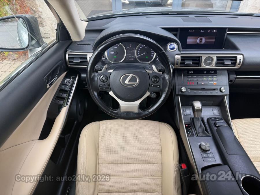 Pelēks Lexus IS 2016 Tallina, ar dzinēja tilpumu 2.50 L un nobraukumu 154 tūkst. km par 16990 €, foto 6 vietnē AUTOMOTO.COM.LV