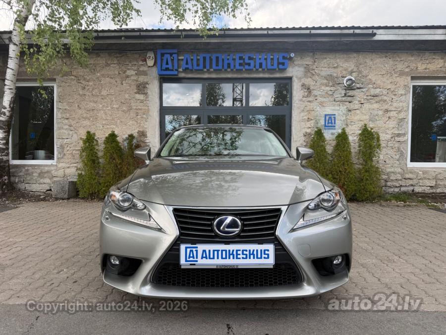 Pelēks Lexus IS 2016 Tallina, ar dzinēja tilpumu 2.50 L un nobraukumu 154 tūkst. km par 16990 €, foto 15 vietnē AUTOMOTO.COM.LV