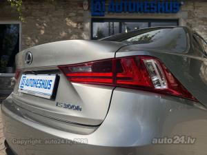 Pelēks Lexus IS 2016 Tallina, ar dzinēja tilpumu 2.50 L un nobraukumu 154 tūkst. km par 16990 €, foto 17 vietnē AUTOMOTO.COM.LV