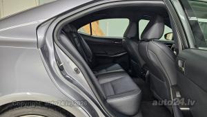 Pelēks Lexus IS 2018 Tallina, ar dzinēja tilpumu 2.50 L un nobraukumu 158 tūkst. km par 21995 €, foto 14 vietnē AUTOMOTO.COM.LV