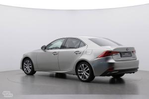 Grey Lexus IS 2019 in Vilnius, with an engine capacity of 2.50 L and mileage of 120 thousand km for 23900 €, photo 18 on AUTOMOTO.COM.LV