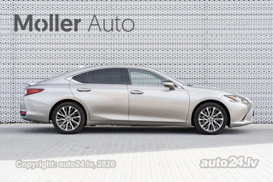 Pelēks Lexus IS 2020 Rīga, ar dzinēja tilpumu 2.50 L un nobraukumu 85 tūkst. km par 31150 €, foto 6 vietnē AUTOMOTO.COM.LV