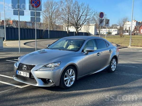 Lexus IS 2015 Rīga, ar dzinēja tilpumu 2.50 L un nobraukumu 98 tūkst. km par 5600 €, foto 1 vietnē AUTOMOTO.COM.LV