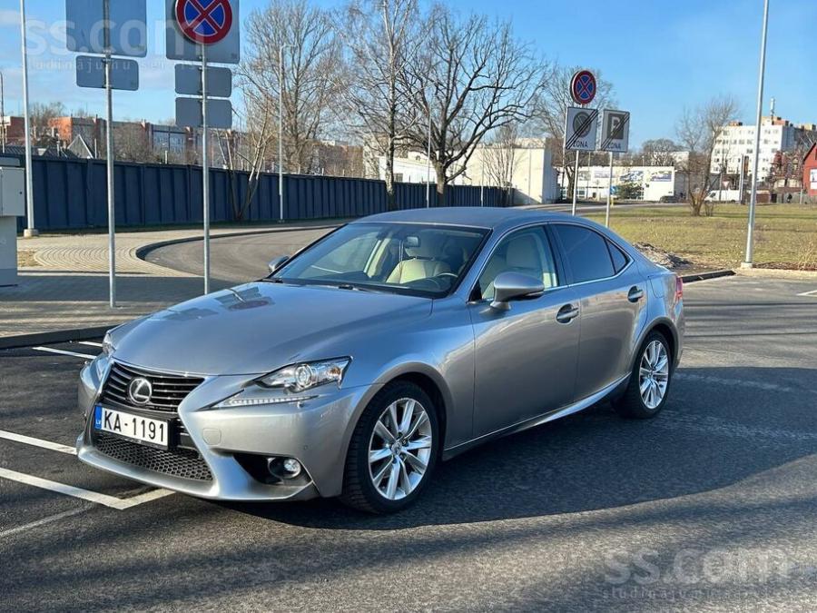 Lexus IS 2015 in Riga, with an engine capacity of 2.50 L and mileage of 98 thousand km for 5600 €, photo 1 on AUTOMOTO.COM.LV