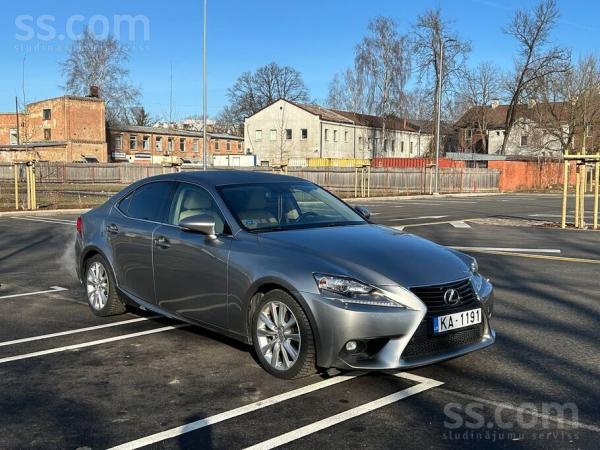 Lexus IS 2015 Rīga, ar dzinēja tilpumu 2.50 L un nobraukumu 98 tūkst. km par 5600 €, foto 3 vietnē AUTOMOTO.COM.LV