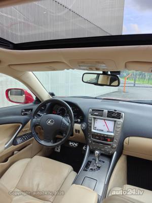 Красный Лексус ИС 2005 в Таллин, объемом двигателя 2.50 л и пробегом 229 тыс. км за 6700 €, фото 13 на AUTOMOTO.COM.LV