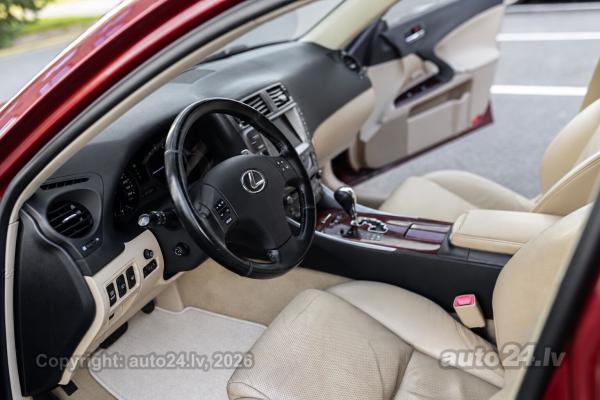 Lexus IS 2006 in Tallinn on AUTOMOTO.COM.LV Red Lexus IS 2006 in Tallinn, with an engine capacity of 2.50 L and mileage of 181 thousand km for 4999 €, photo 9 on AUTOMOTO.COM.LV
