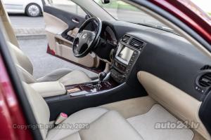 Red Lexus IS 2006 in Tallinn, with an engine capacity of 2.50 L and mileage of 181 thousand km for 4999 €, photo 13 on AUTOMOTO.COM.LV