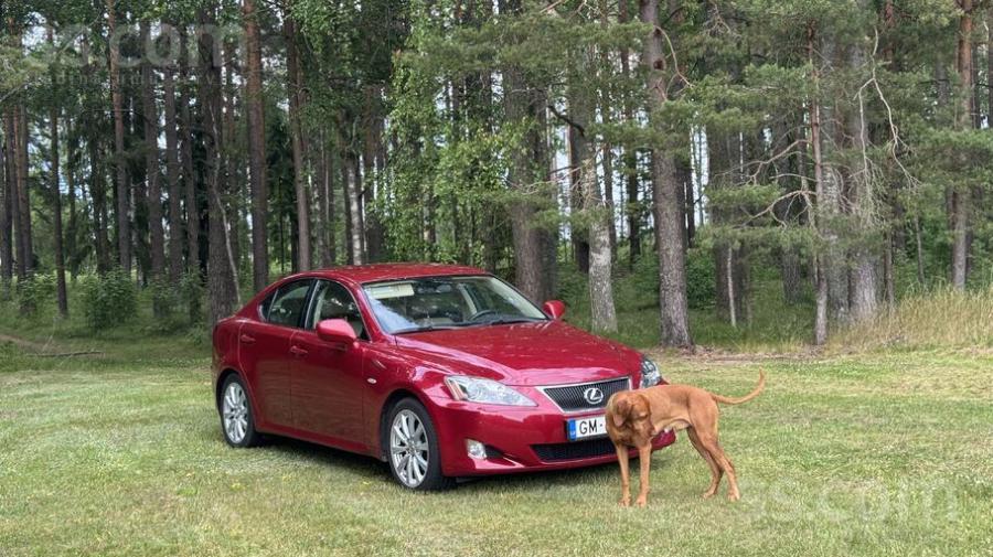 Red Lexus IS 2007 in Riga, with an engine capacity of 2.50 L and mileage of 160 thousand km for 6500 €, photo 12 on AUTOMOTO.COM.LV