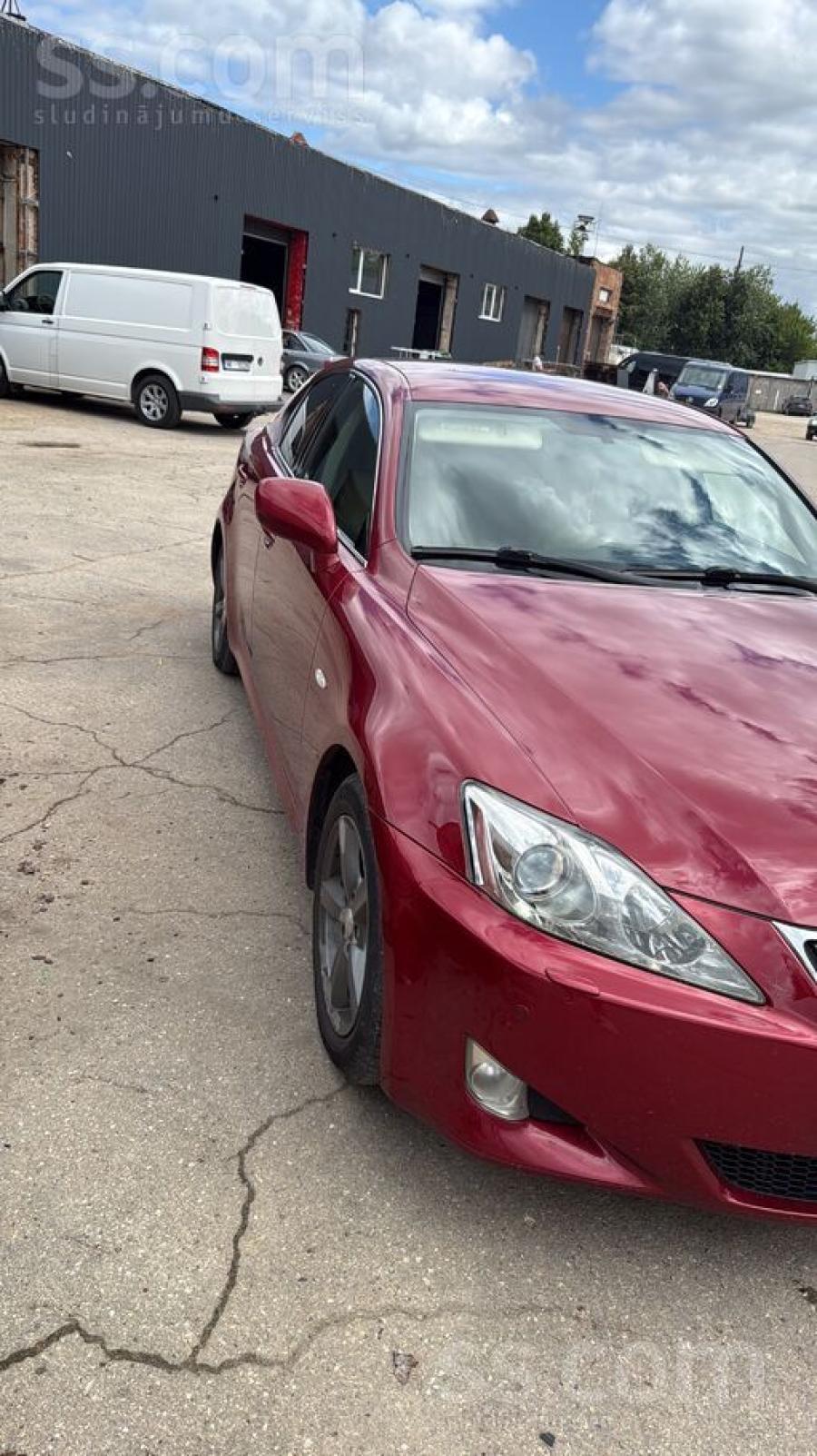 Sarkans Lexus IS 2007 Rīga, ar dzinēja tilpumu 2.50 L un nobraukumu 244 tūkst. km par 4500 €, foto 4 vietnē AUTOMOTO.COM.LV