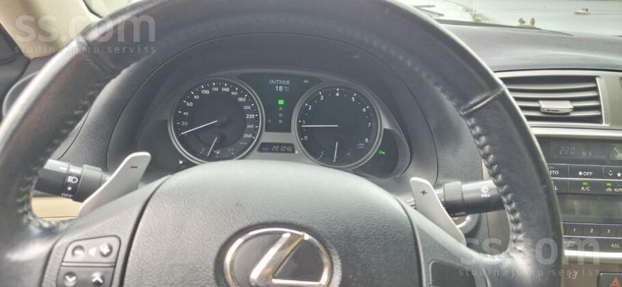 Red Lexus IS 2007 in Riga, with an engine capacity of 2.50 L and mileage of 201 thousand km for 5000 €, photo 11 on AUTOMOTO.COM.LV