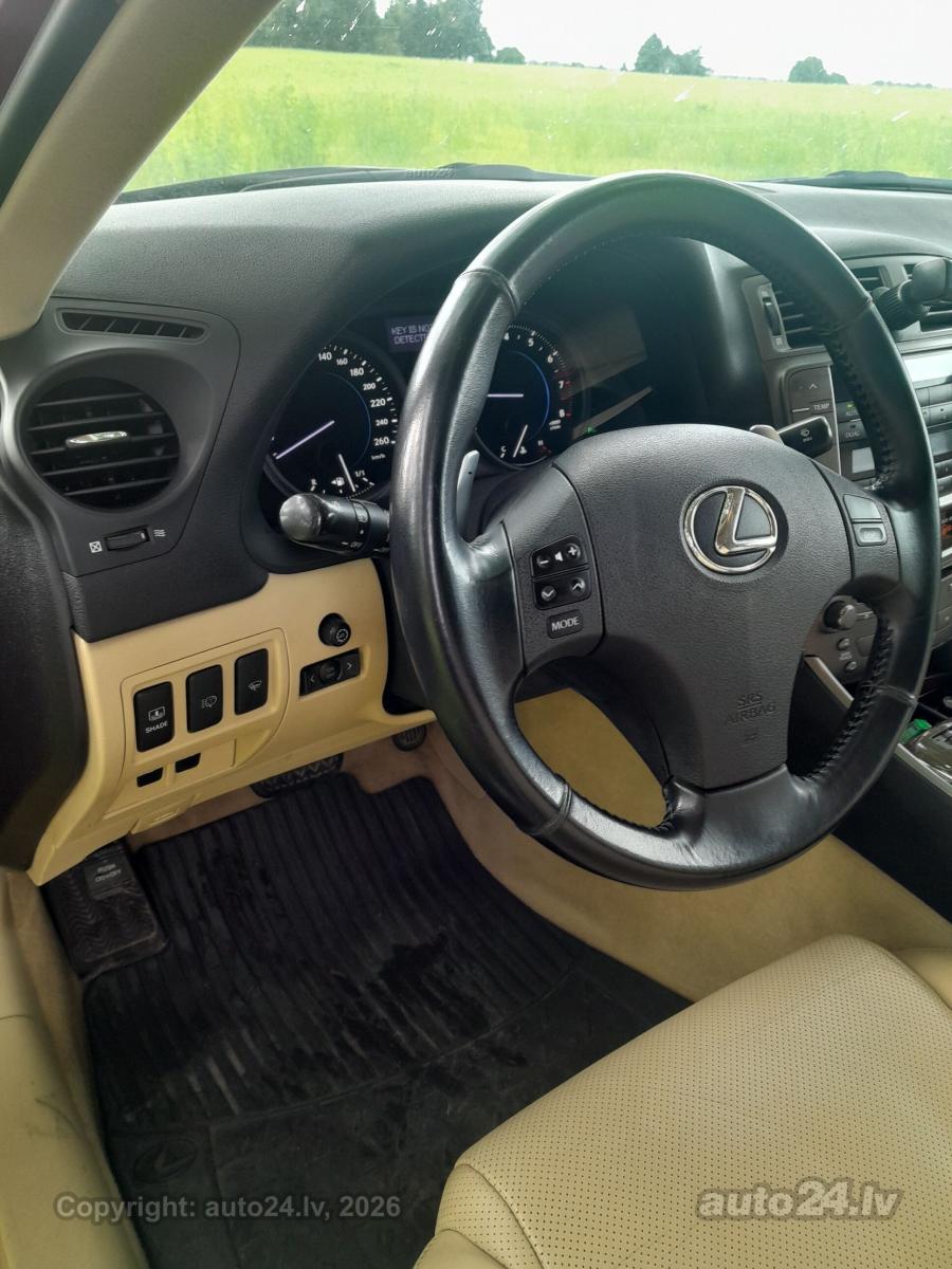 Sarkans Lexus IS 2008 Rakvere, ar dzinēja tilpumu 2.50 L un nobraukumu 224 tūkst. km par 6999 €, foto 12 vietnē AUTOMOTO.COM.LV