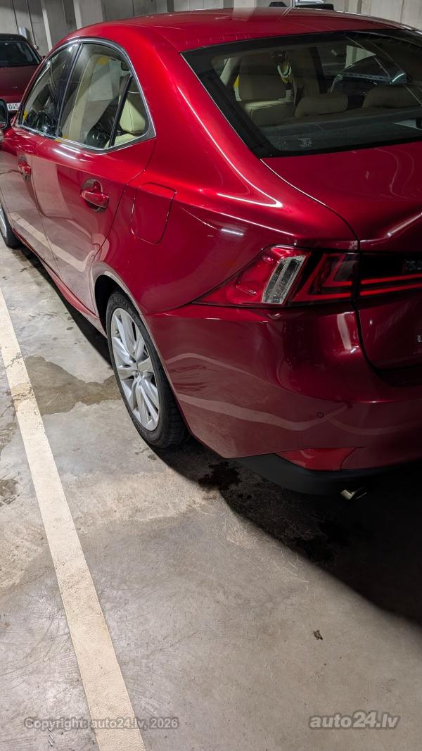 Sarkans Lexus IS 2014 Tallina, ar dzinēja tilpumu 2.50 L un nobraukumu 112 tūkst. km par 14900 €, foto 4 vietnē AUTOMOTO.COM.LV