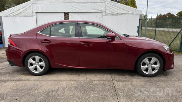 Red Lexus IS 2015 in Liepaja, with an engine capacity of 2.50 L and mileage of 157 thousand km for 13999 €, photo 5 on AUTOMOTO.COM.LV