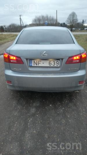 Lexus IS 2005 Ogre, ar dzinēja tilpumu 2.20 L un nobraukumu 278 tūkst. km par 2600 €, foto 4 vietnē AUTOMOTO.COM.LV
