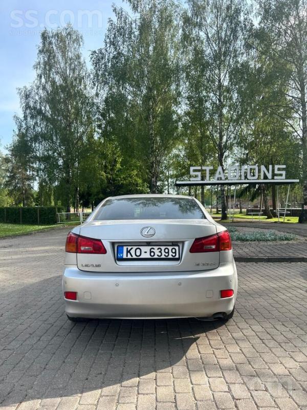 Lexus IS 2006 in Gulbene, with an engine capacity of 2.20 L and mileage of 331 thousand km for 2950 €, photo 4 on AUTOMOTO.COM.LV