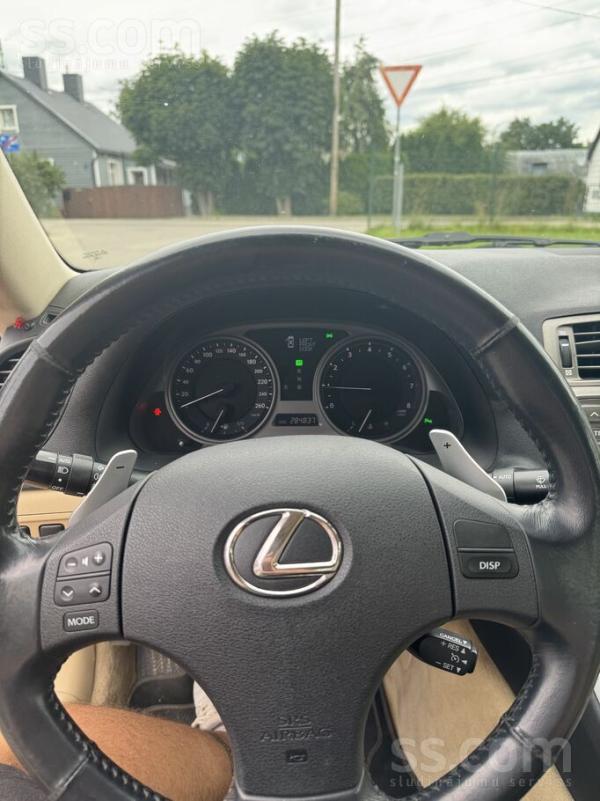 Lexus IS 2006 Rīga, ar dzinēja tilpumu 2.50 L un nobraukumu 284 tūkst. km par 3100 €, foto 7 vietnē AUTOMOTO.COM.LV