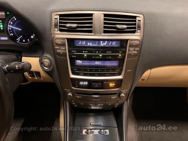 Lexus IS 2006 Tallina, ar dzinēja tilpumu 2.50 L un nobraukumu 359 tūkst. km par 4800 €, foto 11 vietnē AUTOMOTO.COM.LV