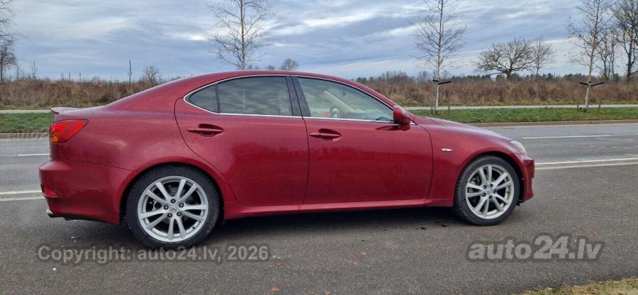 Lexus IS 2006 in Tallinn, with an engine capacity of 2.50 L and mileage of 208 thousand km for 3999 €, photo 2 on AUTOMOTO.COM.LV