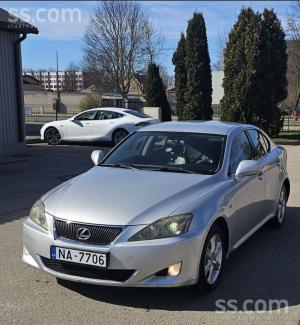 Lexus IS 2006 in Jelgava, with an engine capacity of 2.20 L and mileage of 253 thousand km for 2680 €, photo  on AUTOMOTO.COM.LV