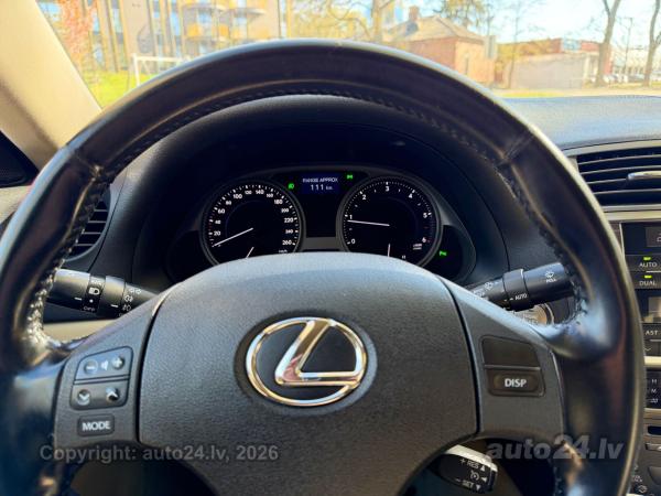 Lexus IS 2006 Tallina, ar dzinēja tilpumu 2.20 L un nobraukumu 225 tūkst. km par 3999 €, foto 10 vietnē AUTOMOTO.COM.LV