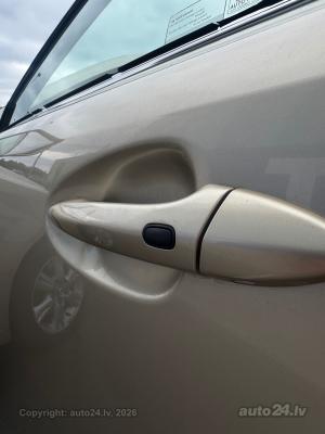 Lexus IS 2006 Tallina, ar dzinēja tilpumu 2.20 L un nobraukumu 268 tūkst. km par 2398 €, foto 12 vietnē AUTOMOTO.COM.LV