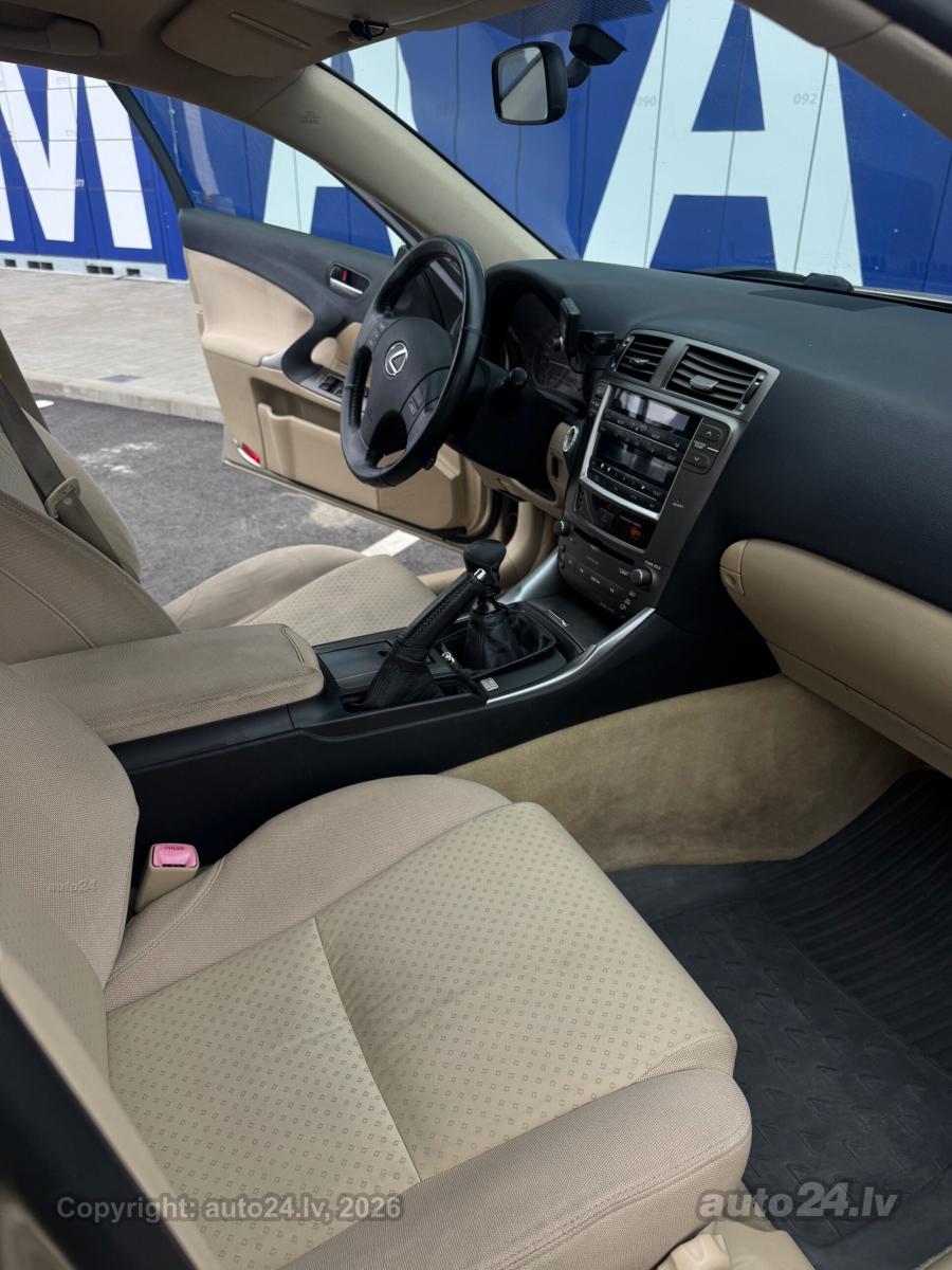 Lexus IS 2006 Tallina, ar dzinēja tilpumu 2.20 L un nobraukumu 268 tūkst. km par 2398 €, foto 14 vietnē AUTOMOTO.COM.LV