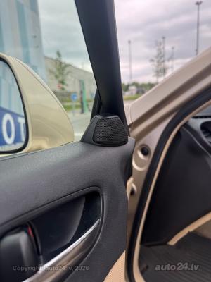 Lexus IS 2006 Tallina, ar dzinēja tilpumu 2.20 L un nobraukumu 268 tūkst. km par 2398 €, foto 16 vietnē AUTOMOTO.COM.LV