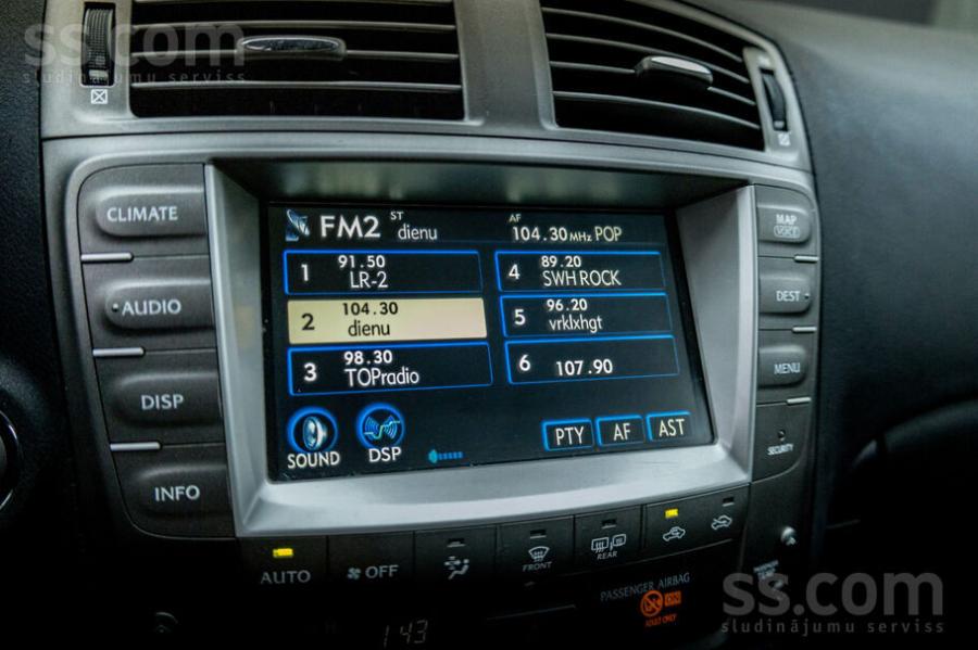 Lexus IS 2006 in Riga, with an engine capacity of 2.20 L and mileage of 355 thousand km for 4490 €, photo 21 on AUTOMOTO.COM.LV