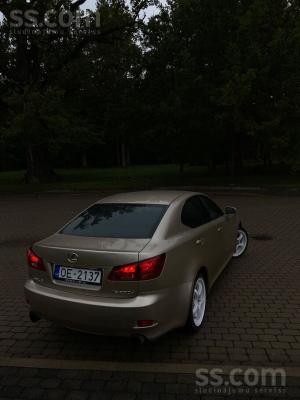Lexus IS 2006 in Talsi, with an engine capacity of 2.20 L and mileage of 290 thousand km for 10000 €, photo  on AUTOMOTO.COM.LV
