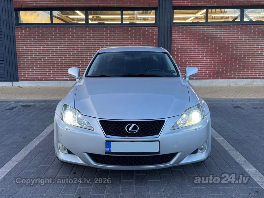 Lexus IS 2006 Tallina, ar dzinēja tilpumu 2.20 L un nobraukumu 277 tūkst. km par 4500 €, foto 3 vietnē AUTOMOTO.COM.LV