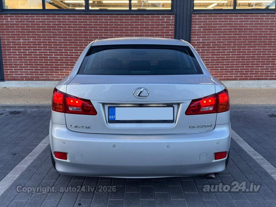 Lexus IS 2006 Tallina, ar dzinēja tilpumu 2.20 L un nobraukumu 277 tūkst. km par 4500 €, foto 5 vietnē AUTOMOTO.COM.LV