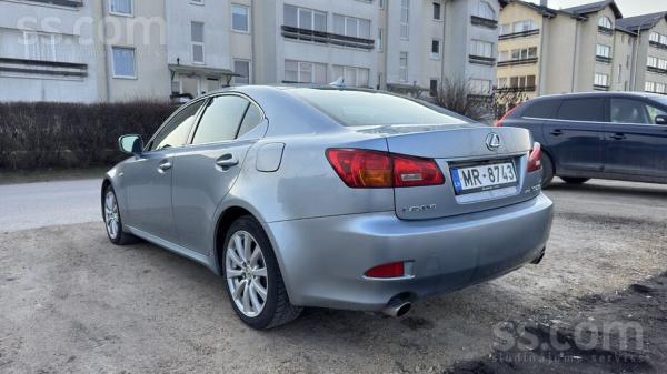 Lexus IS 2007 in Riga, with an engine capacity of 2.50 L and mileage of 150 thousand km for 4700 €, photo 3 on AUTOMOTO.COM.LV