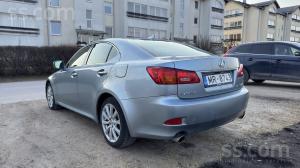Lexus IS 2007 Rīga, ar dzinēja tilpumu 2.50 L un nobraukumu 150 tūkst. km par 4700 €, foto 3 vietnē AUTOMOTO.COM.LV