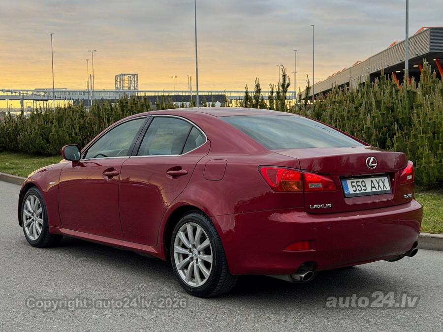 Lexus IS 2007 in Tallinn, with an engine capacity of 2.50 L and mileage of 206 thousand km for 5395 €, photo 10 on AUTOMOTO.COM.LV