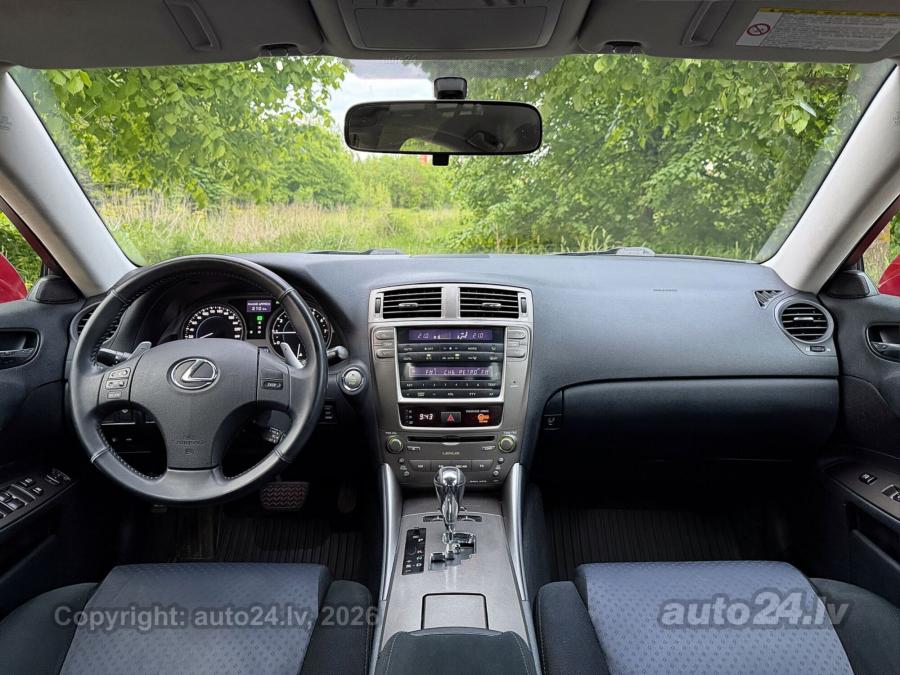 Lexus IS 2007 in Tallinn, with an engine capacity of 2.50 L and mileage of 206 thousand km for 5395 €, photo 13 on AUTOMOTO.COM.LV