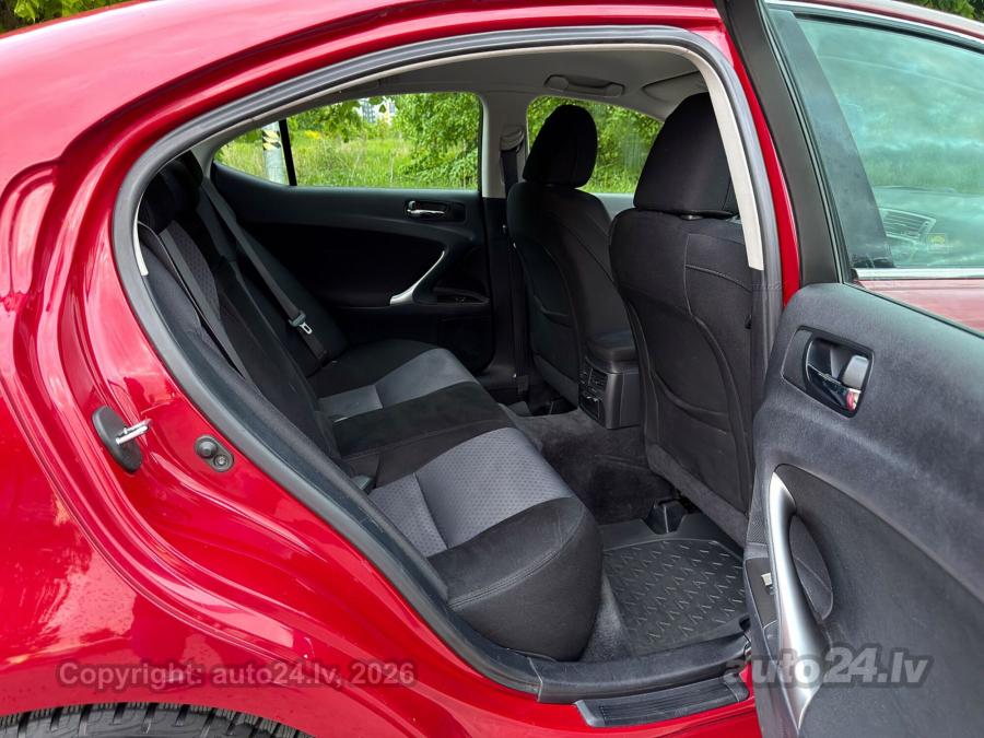Lexus IS 2007 in Tallinn, with an engine capacity of 2.50 L and mileage of 206 thousand km for 5395 €, photo 18 on AUTOMOTO.COM.LV
