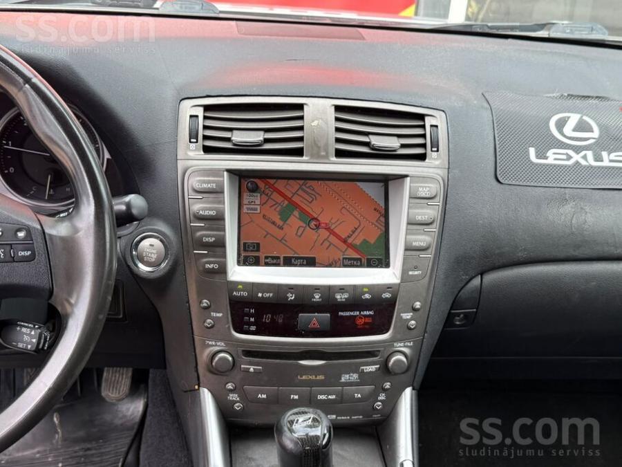 Lexus IS 2007 in Riga, with an engine capacity of 2.20 L and mileage of 318 thousand km for 2400 €, photo 12 on AUTOMOTO.COM.LV